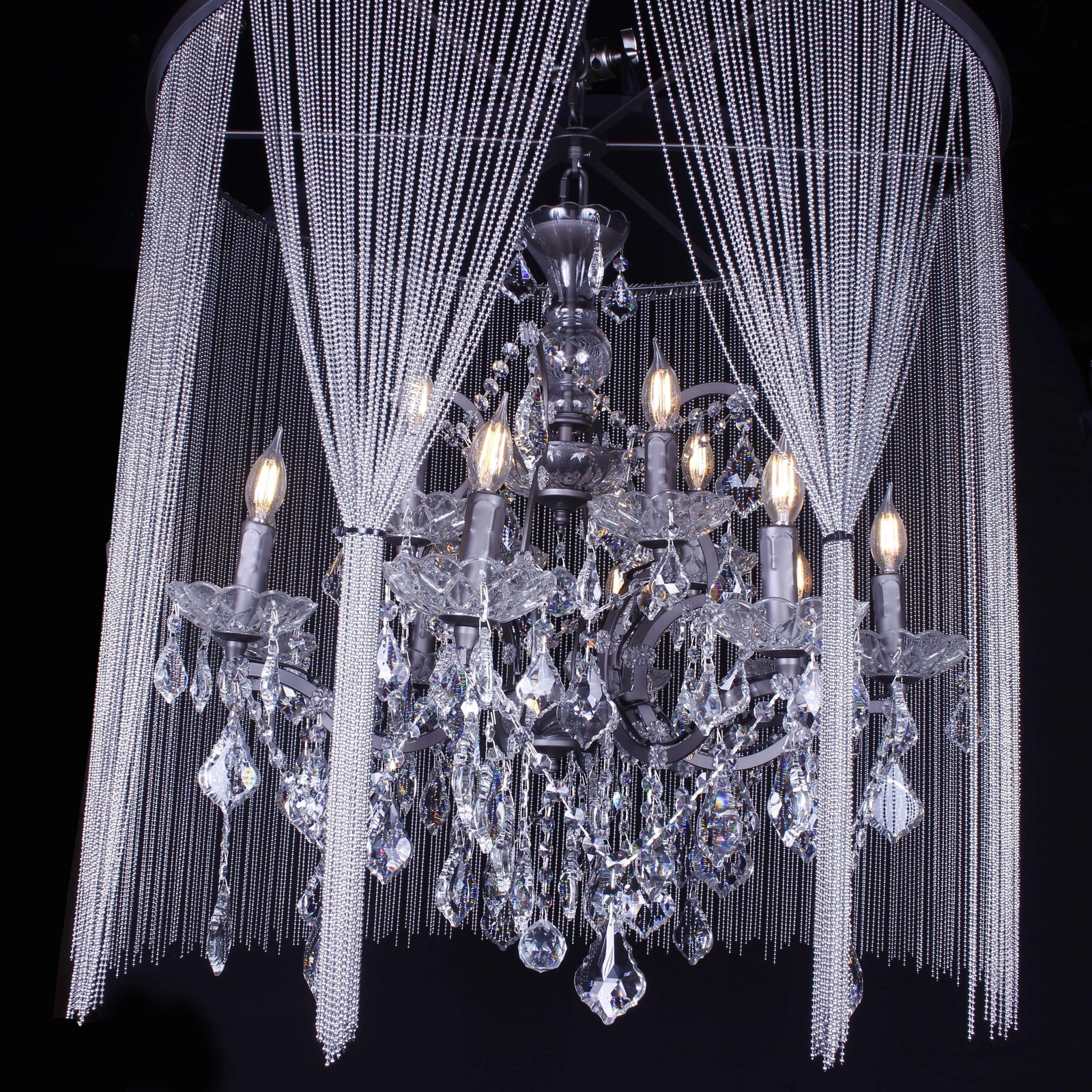 Vaile Chain link Curtain Crystal 12-Light 32" Crystal Chandelier